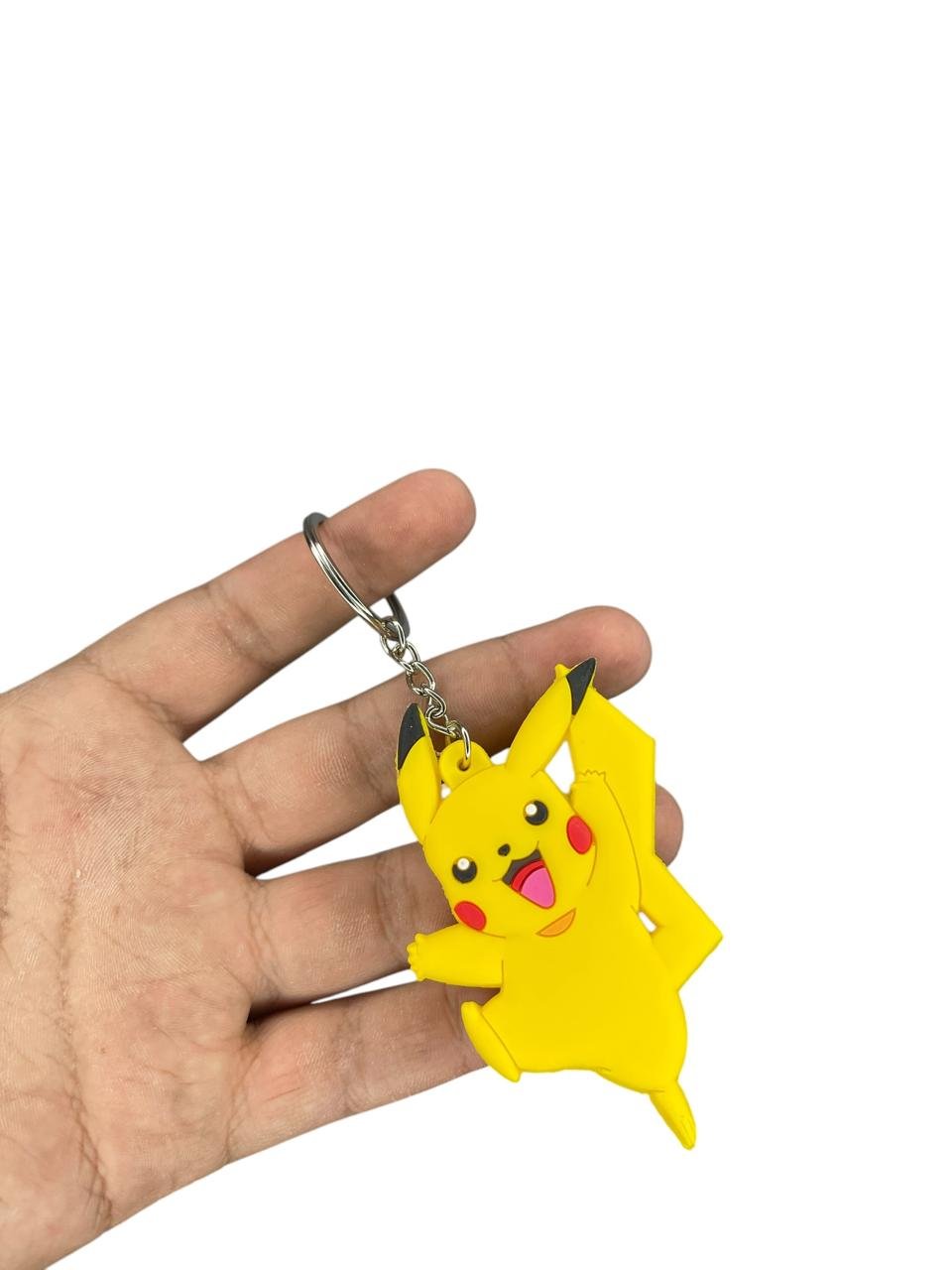 LLavero Goma Plano Pikachu Saltando Pokemon - tumundoanime
